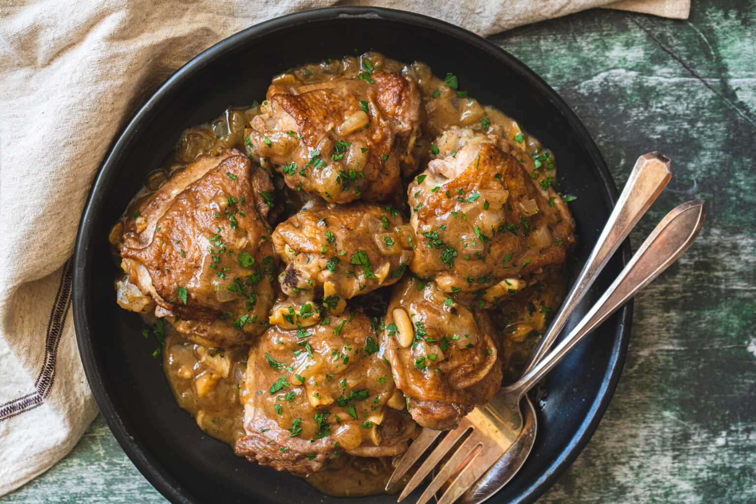 Garlicky Lemon Braised Chicken - Nourish Evolution